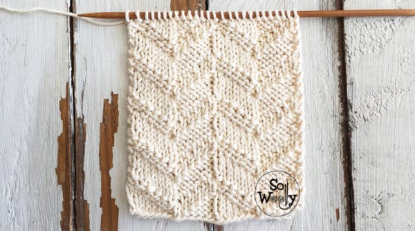 Reversible Shadow Chevron knitting stitch pattern - So Woolly | So Woolly