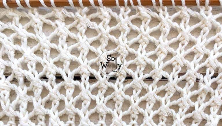 Cell stitch:A four-row repeat lace pattern for knitting tops