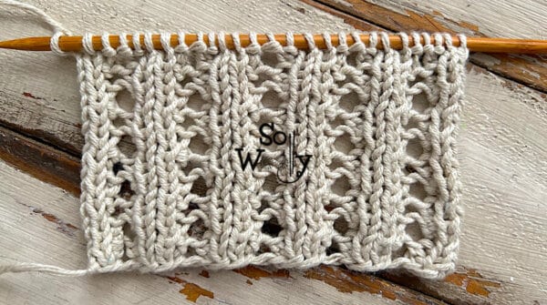 How to knit the Lace Columns stitch: For Scarves and Tops