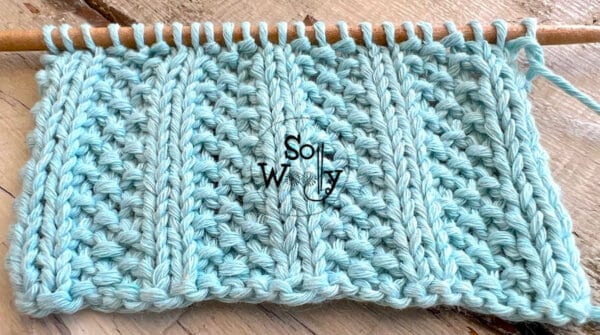 two-row repeat pattern | So Woolly