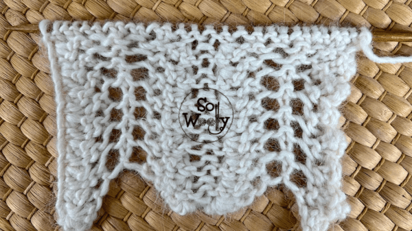 How to knit the Feather & Fan versus the Old Shale stitch