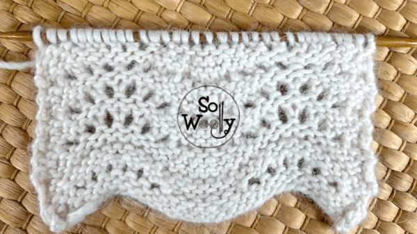 How to knit the Feather & Fan versus the Old Shale stitch