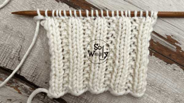 How to knit a beautiful ribbing (2 rows only + reversible!)